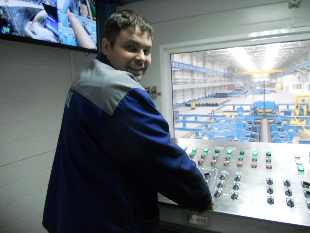 Effects of Diameter and Wall Thickness on Steel Pipe Hydrostatic ...